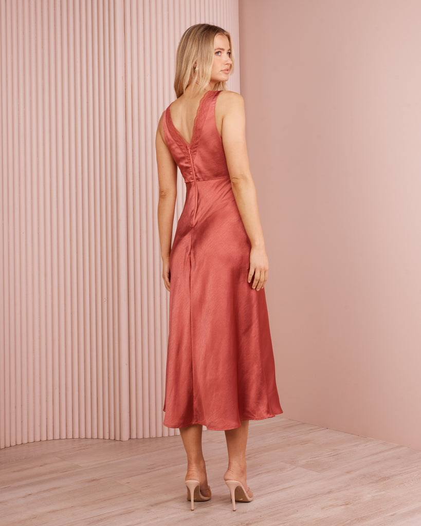 Eleanor Lace Trim Dress – Pilgrim Clothing Outlet